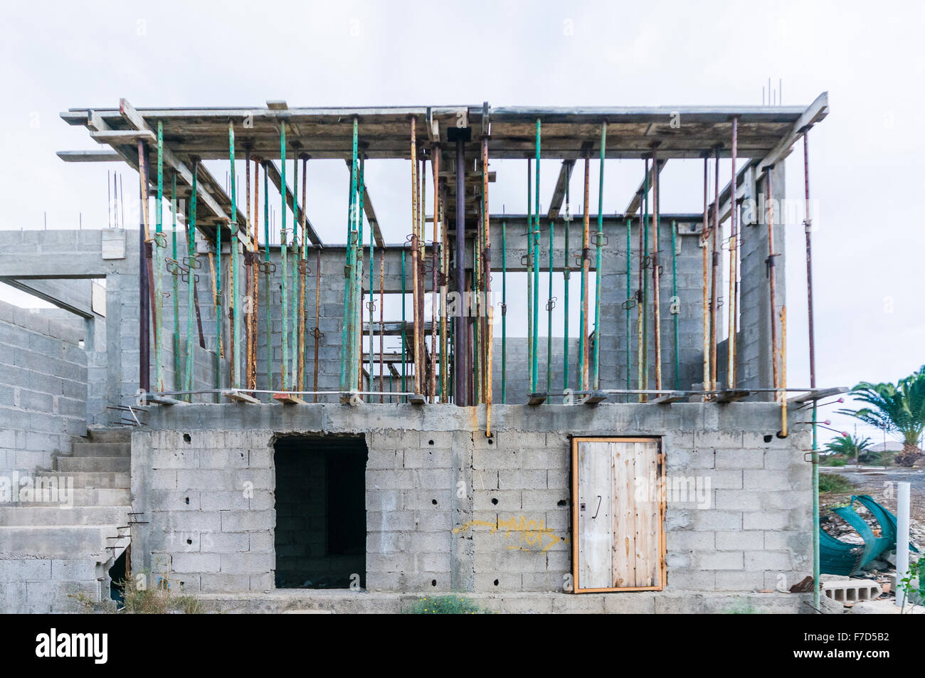 Shuttering hi-res stock photography and images - Alamy