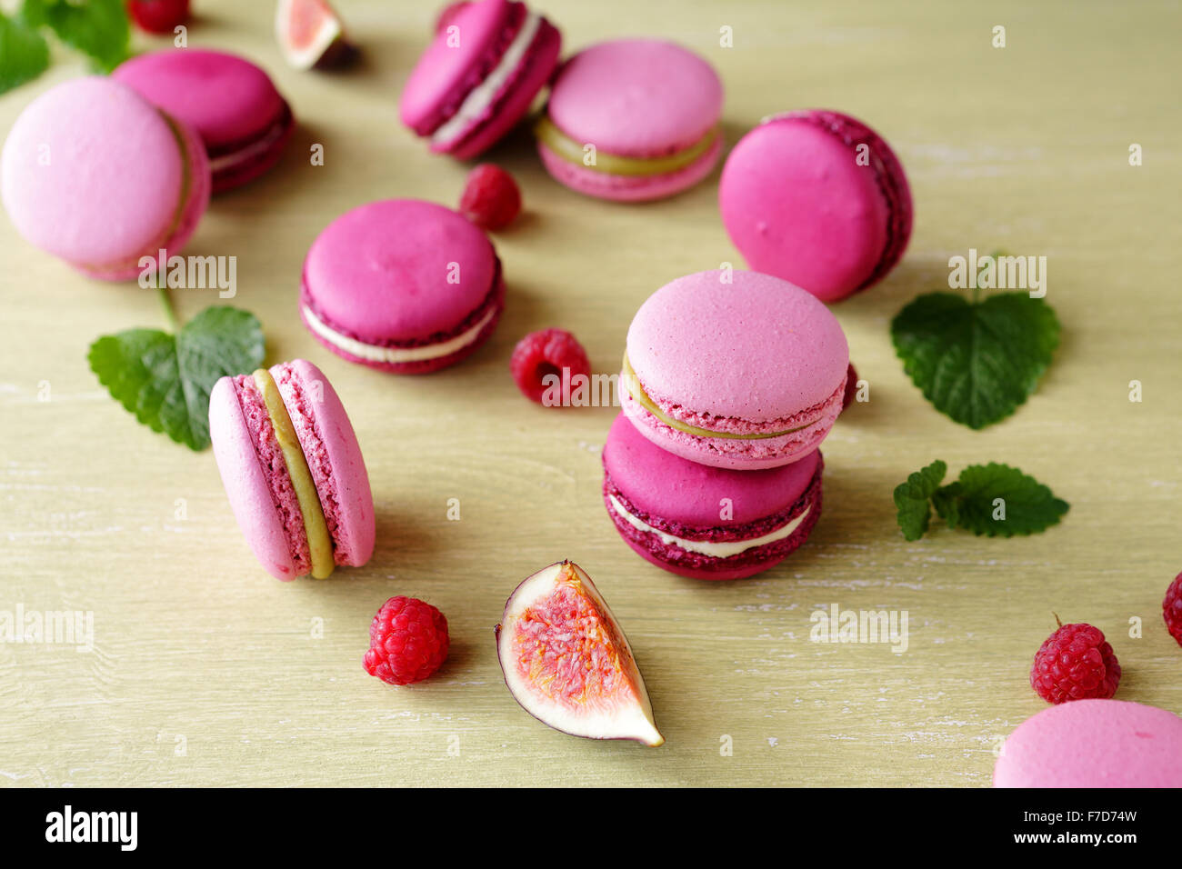 french macaroons with summer berries, food closeup Stock Photo - Alamy