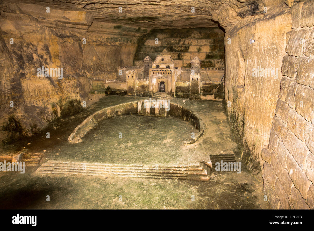 Inside the catacombes in Paris Stock Photo - Alamy