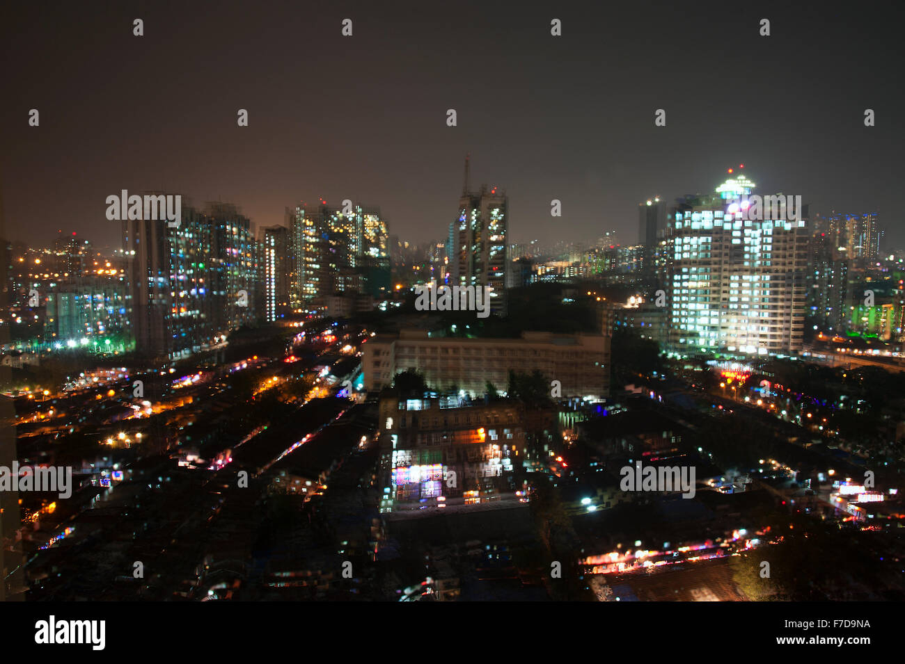 Mumbai skyline night hi-res stock photography and images - Alamy