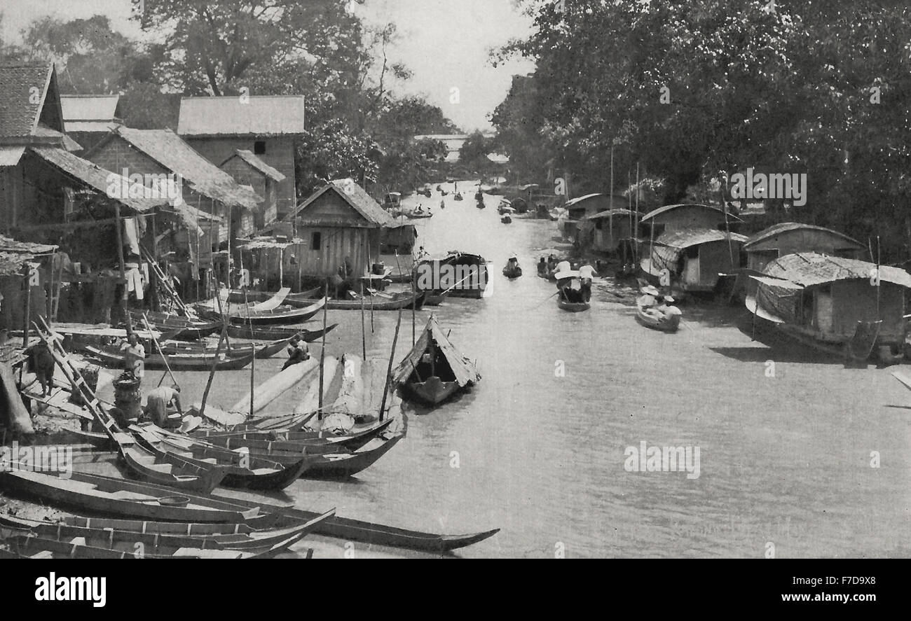 A Busy Klawg (Canal) in Bangkok, Siam, circa 1900 Stock Photo - Alamy