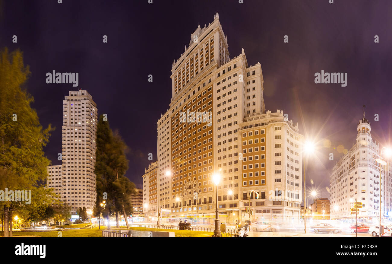Night panoramic view of Spain Square in Madrid Stock Photo - Alamy