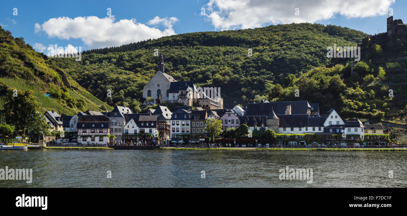 Panoramic view of Beilstein town and the Metternich castle, Rhineland ...