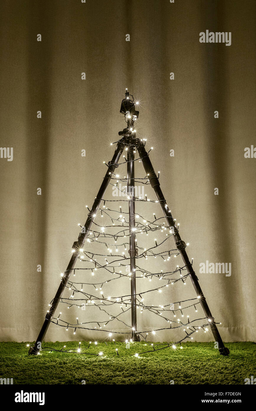 Camera Tripod Christmas Tree Stock Photo - Alamy
