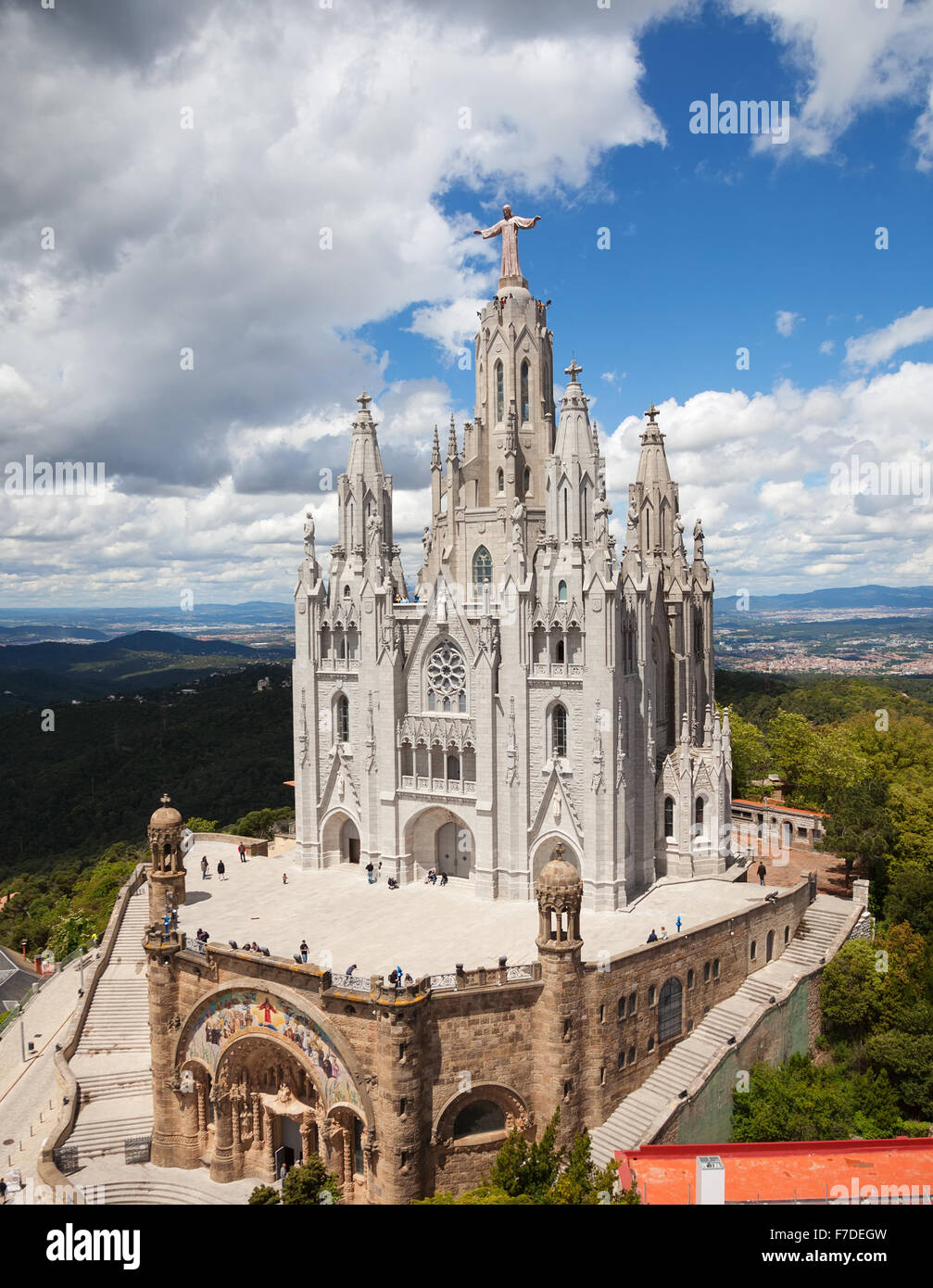 Temple Expiatori del Sagrat Cor. Barcelona, Spain Stock Photo - Alamy