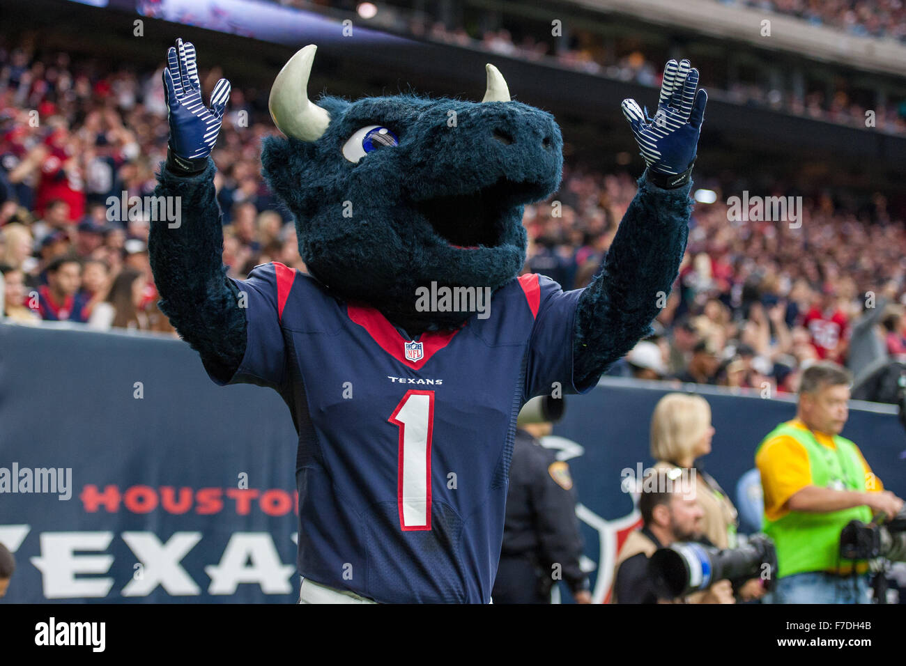 Houston, Texas, USA. 29th Nov, 2015. Houston Texans mascot Toro ...