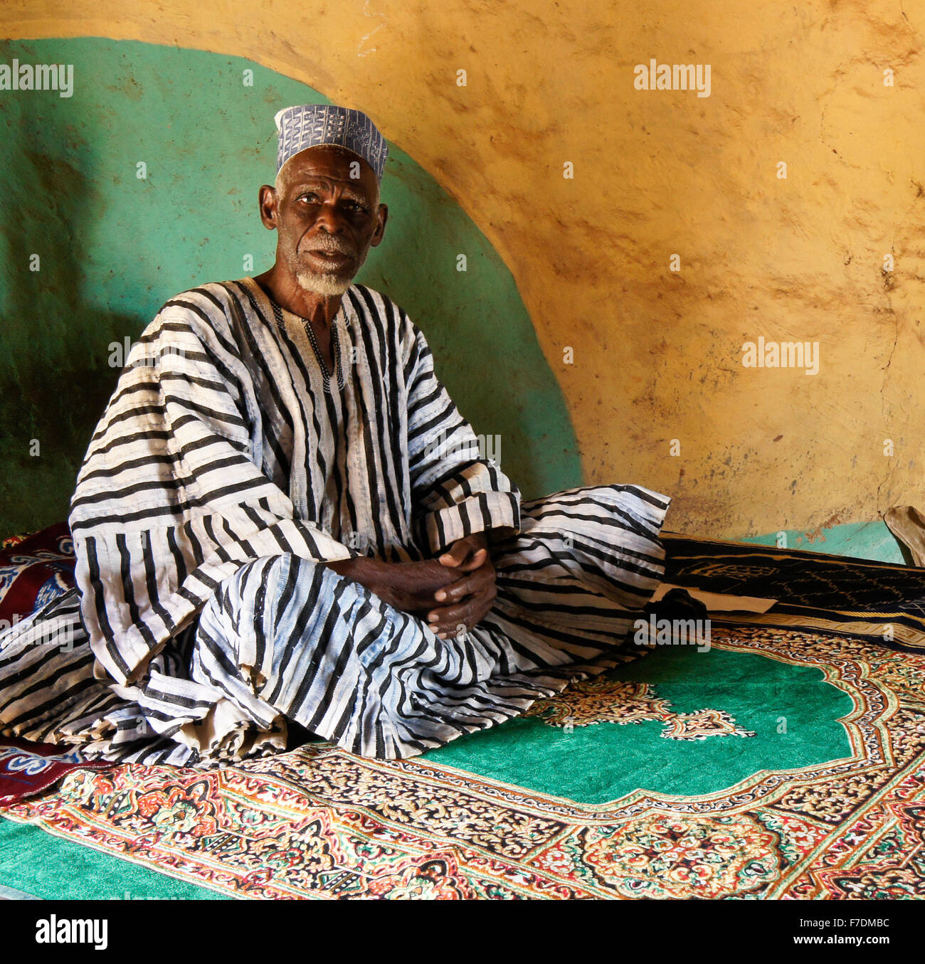 Traditional Clothing Ghana Stock Photos & Traditional Clothing Ghana ...