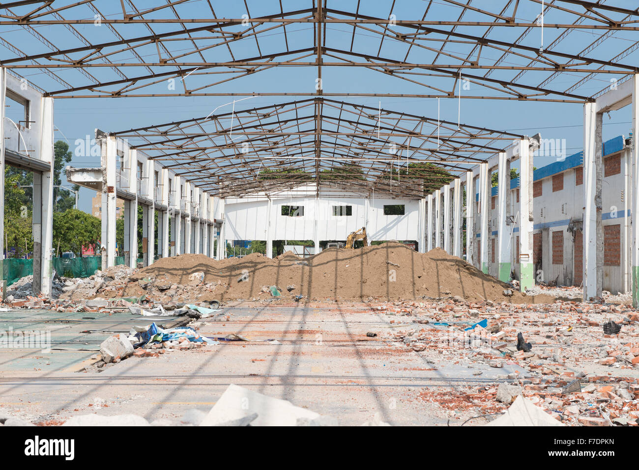 Demolition of an old factory building in a sunshiny day Stock Photo - Alamy
