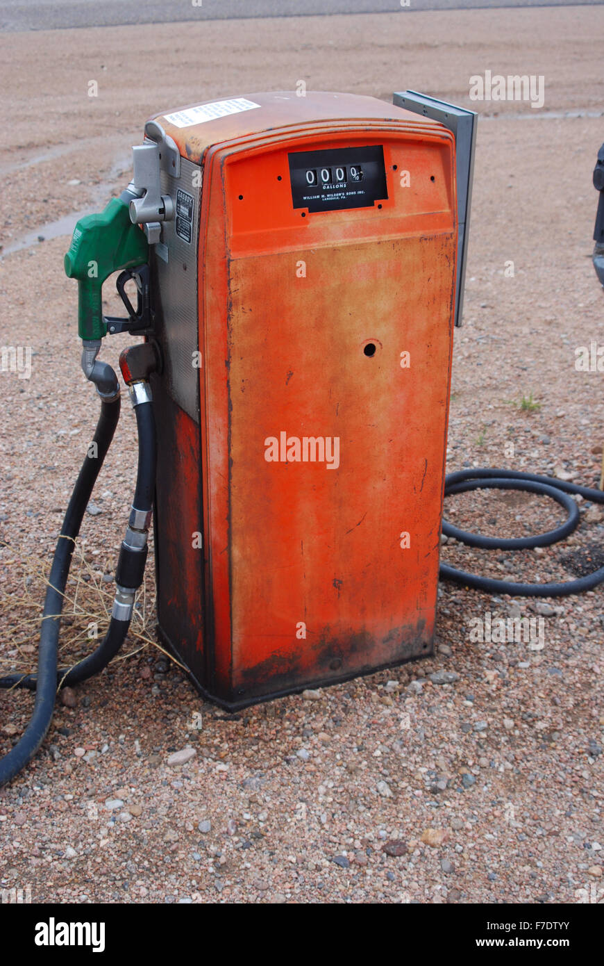 Short gas pump hi-res stock photography and images - Alamy
