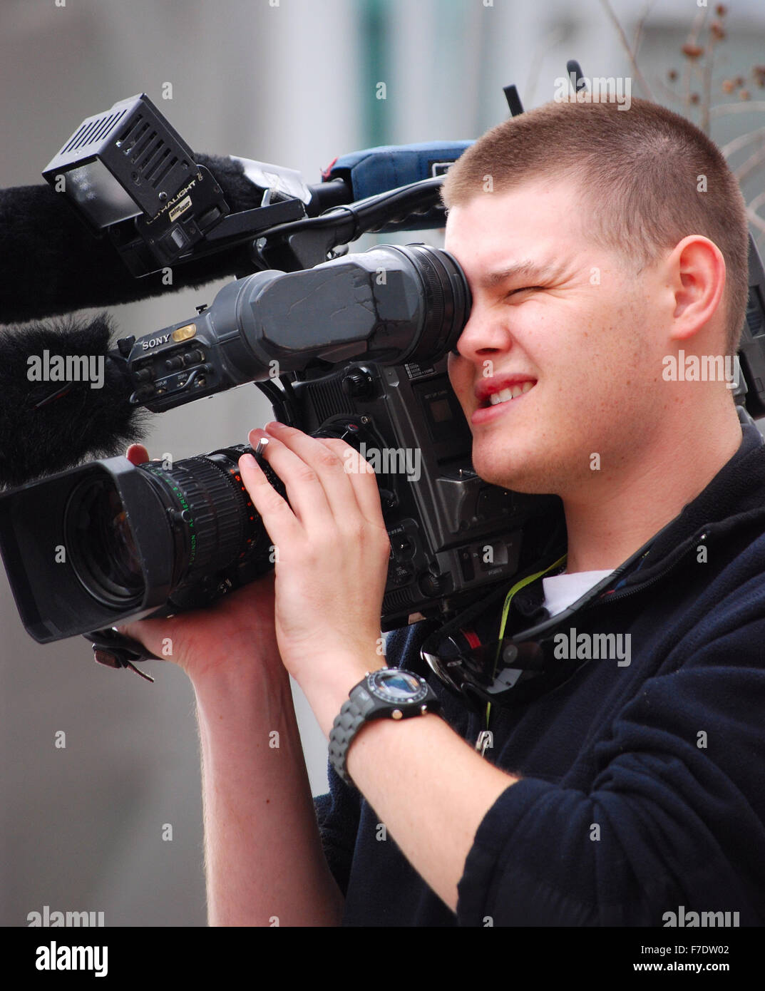 TV news camera man at a tea party rally in early 2009 Stock Photo - Alamy