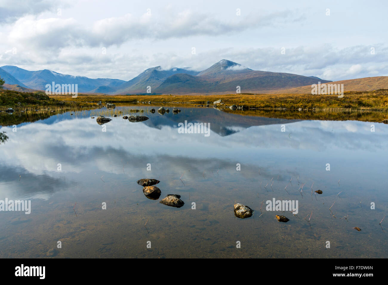 Blackmount mountain range hi-res stock photography and images - Alamy