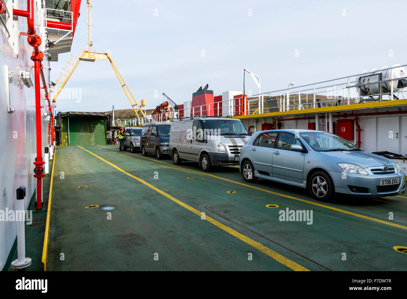 Mull car ferry hi-res stock photography and images - Alamy