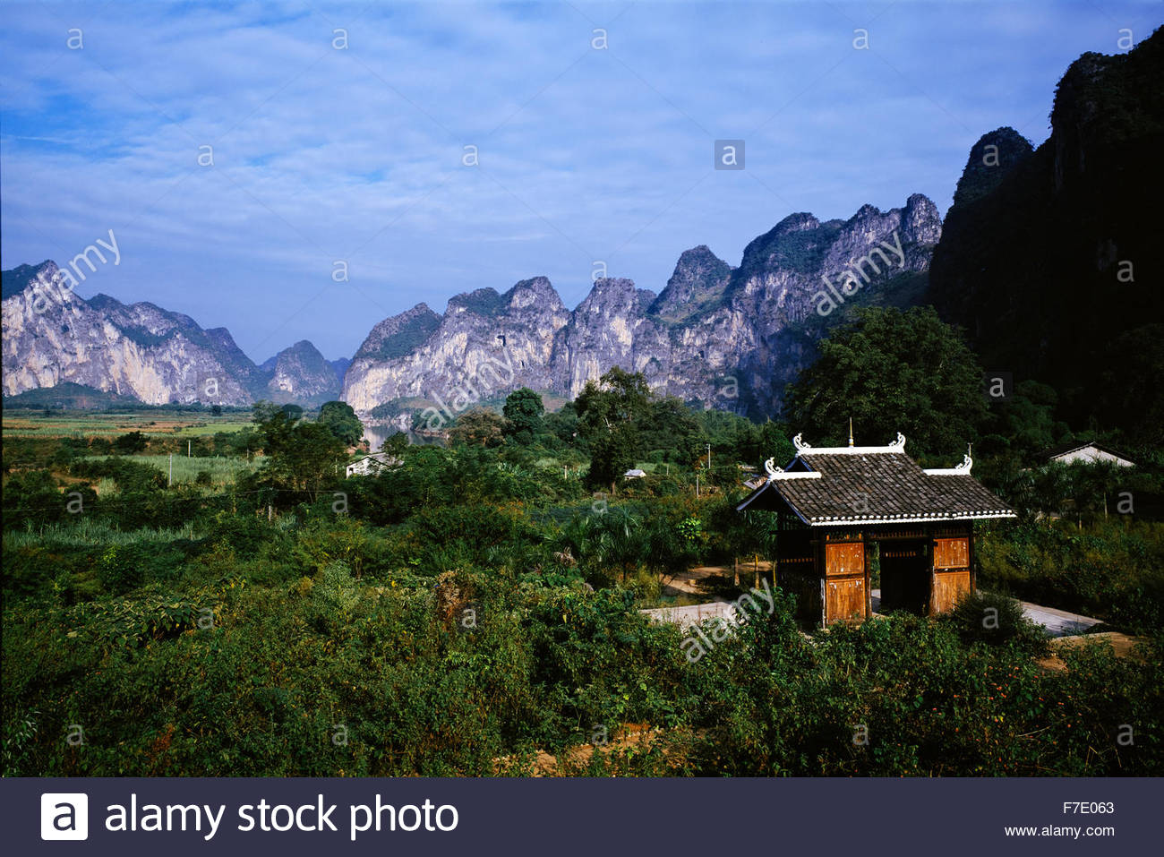 Zuojiang Huashan Rock High Resolution Stock Photography and Images - Alamy