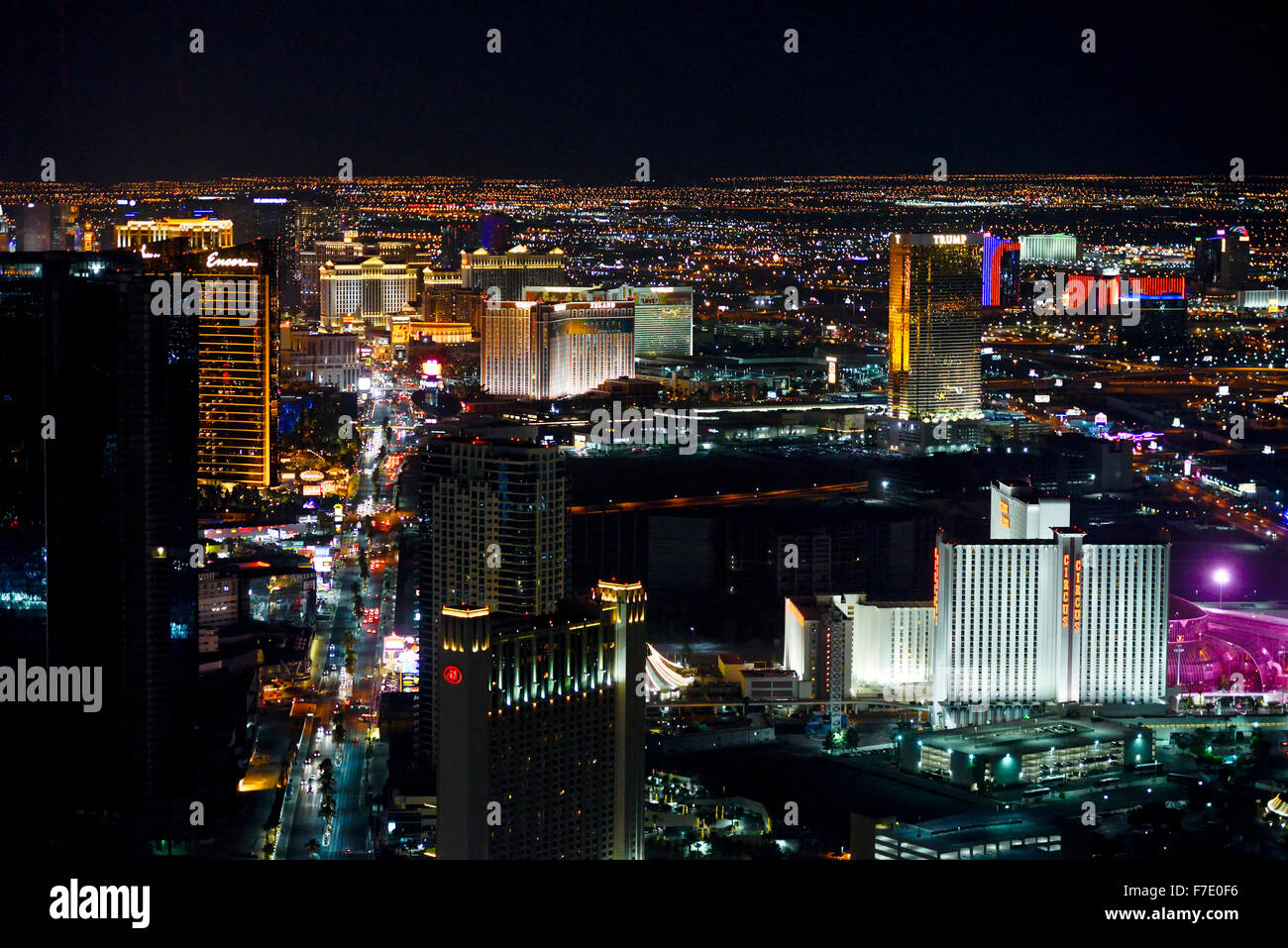 Las vegas strip night aerial hi-res stock photography and images - Alamy
