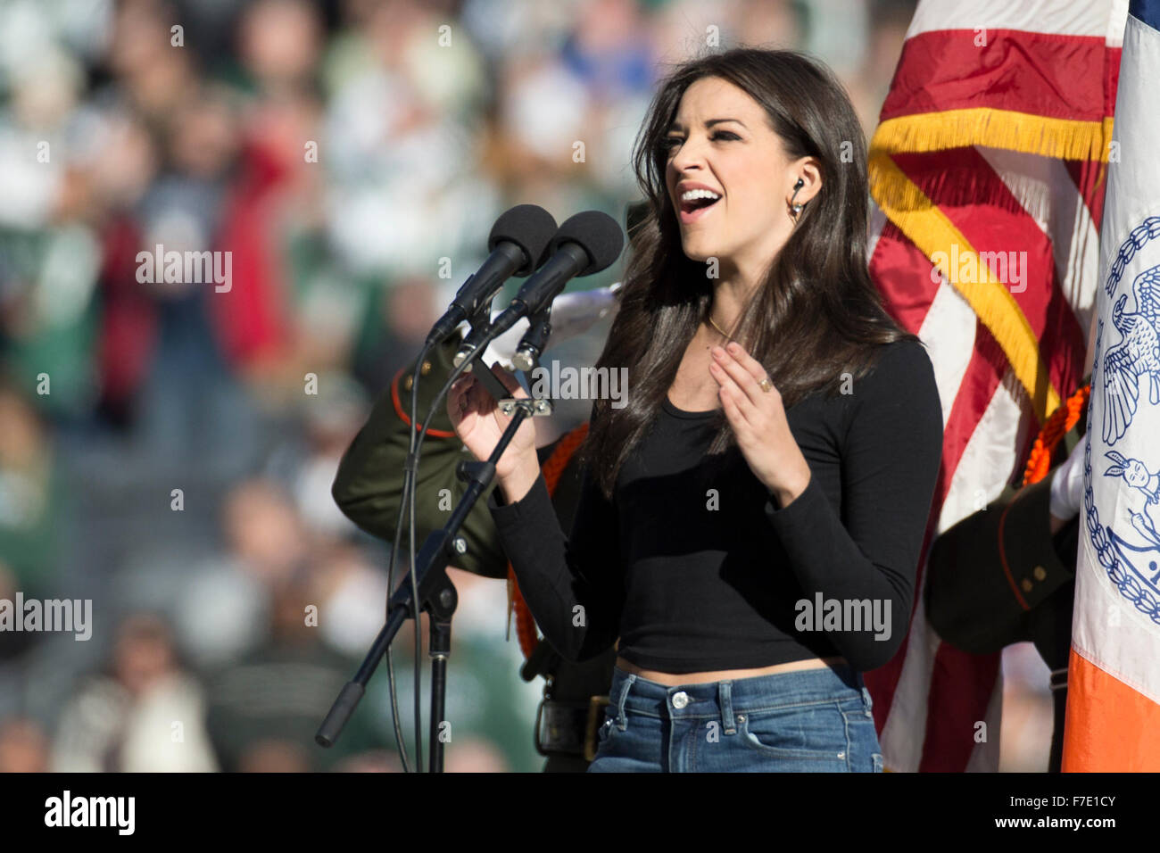 East Rutherford, New Jersey, USA. 29th Nov, 2015. Broadway actress Ana ...