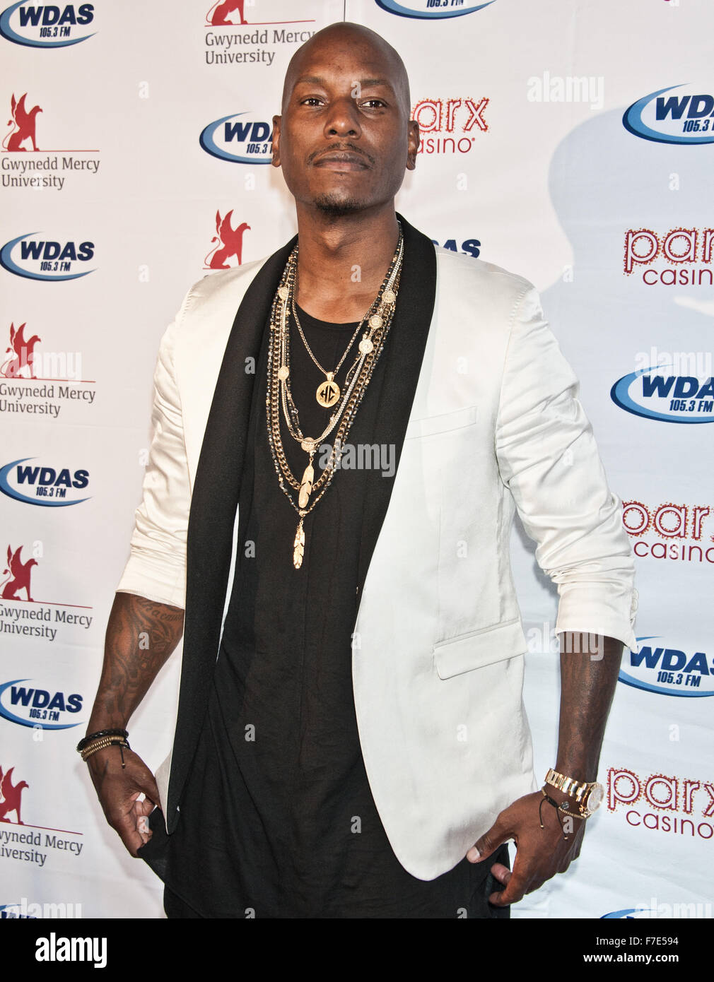 Tyrese Poses at The 2nd Annual WDAS Holiday Jam at The Wells Fargo ...