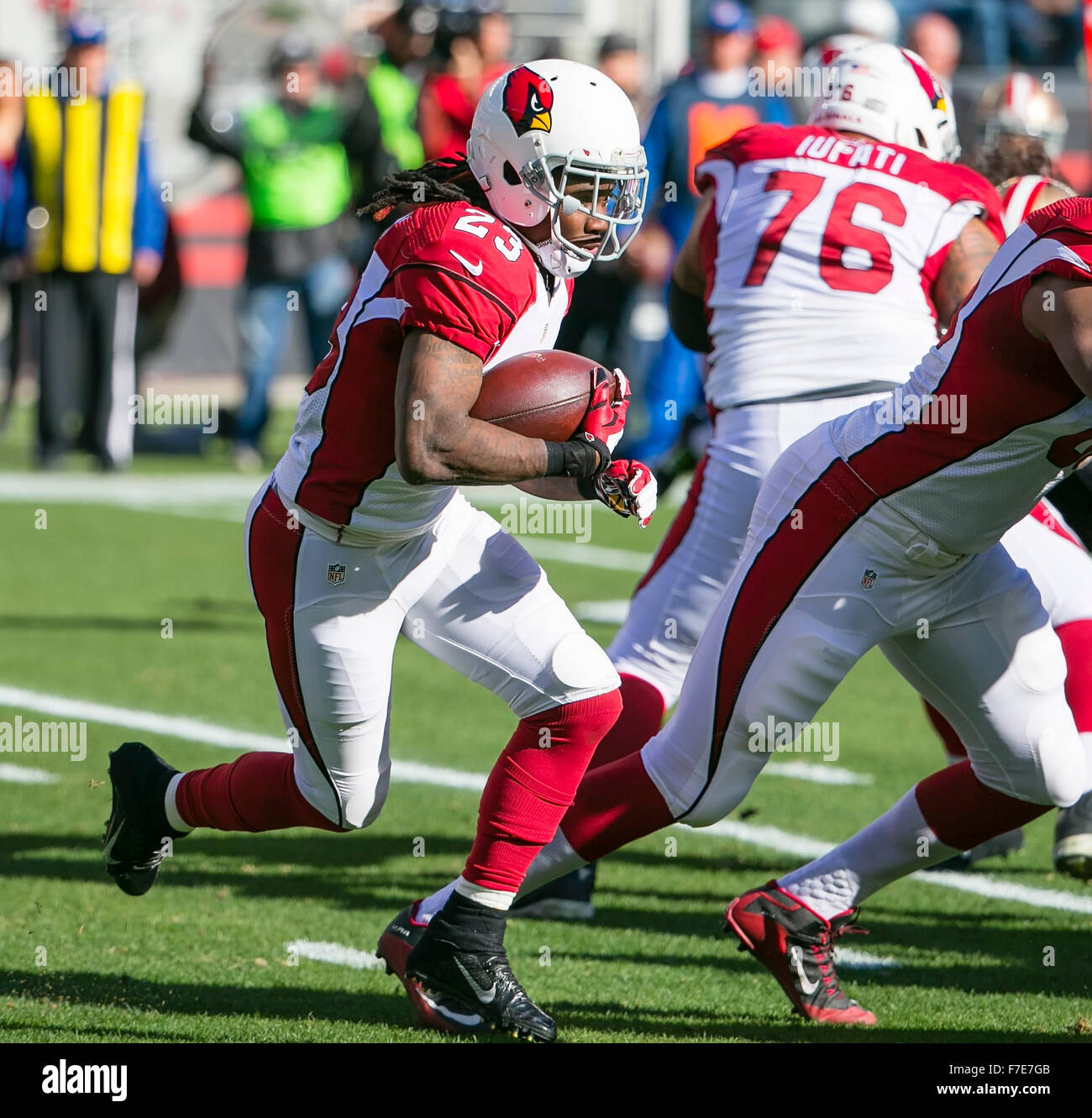 Santa Clara, CA. 29th Nov, 2015. Arizona Cardinals running back Chris ...