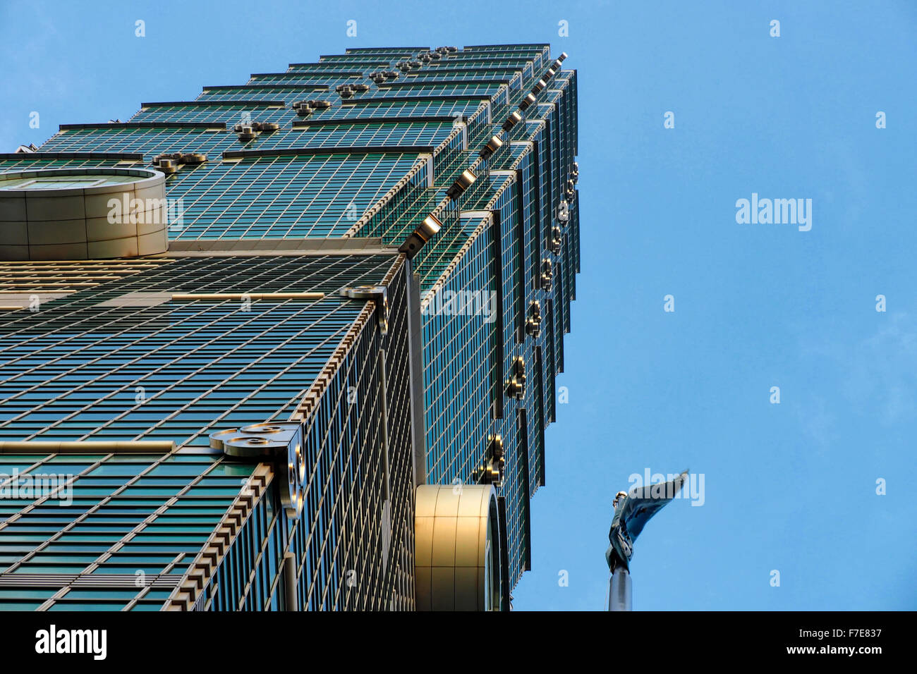 Day Time Photo with Blue Sky of the exterior facade of Taipei 101 in ...