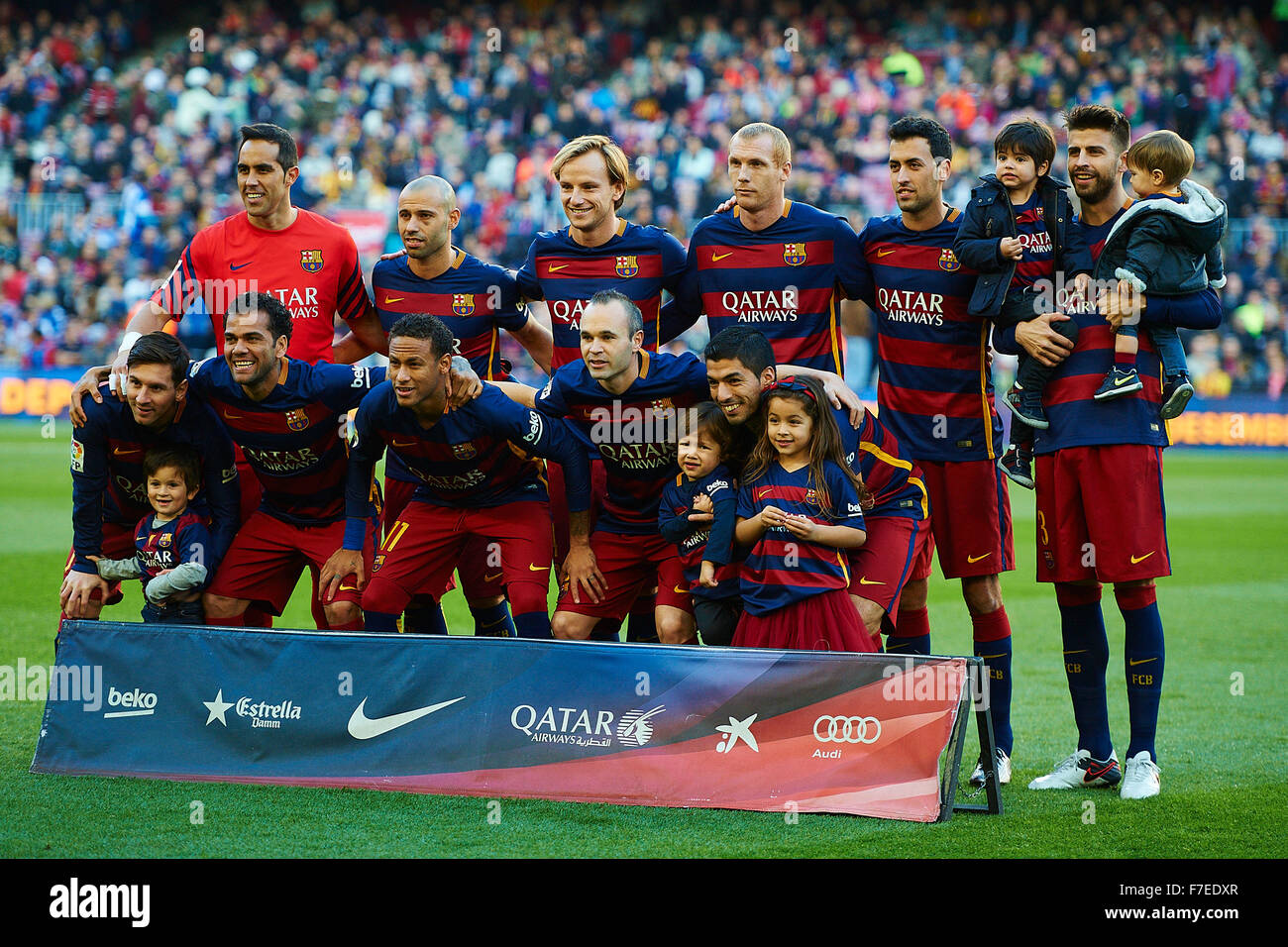 FC Barcelona players poses for the photographers prior La Liga soccer ...