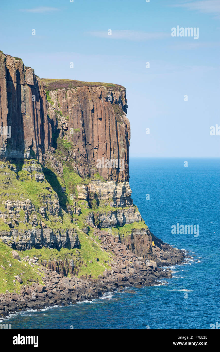 Kilt rock staffin hi-res stock photography and images - Alamy