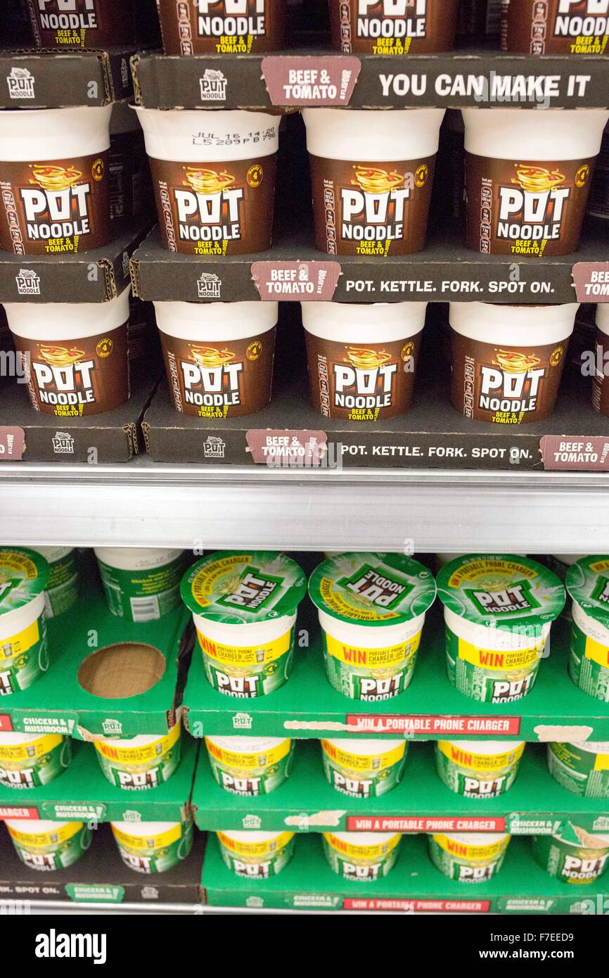 pot noodles in a supermarket Stock Photo - Alamy