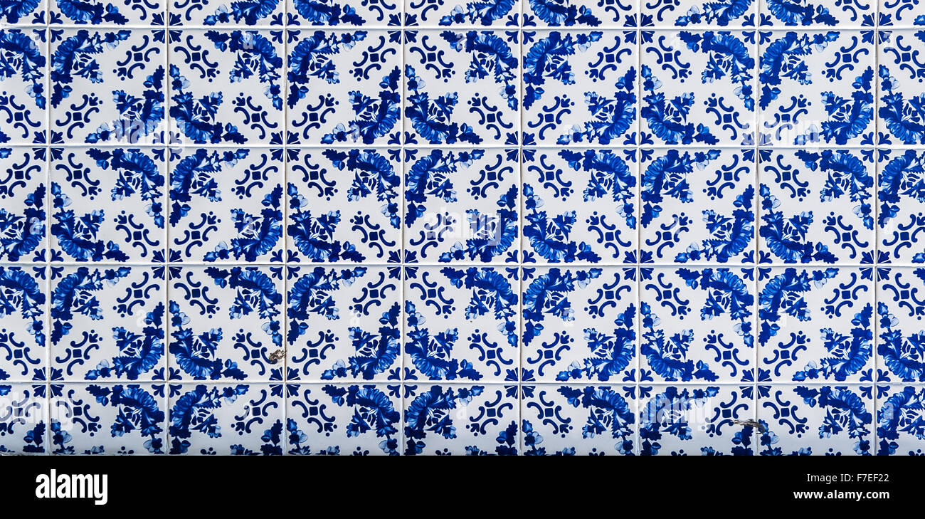 Azulejos, traditional Portuguese tiles Stock Photo - Alamy