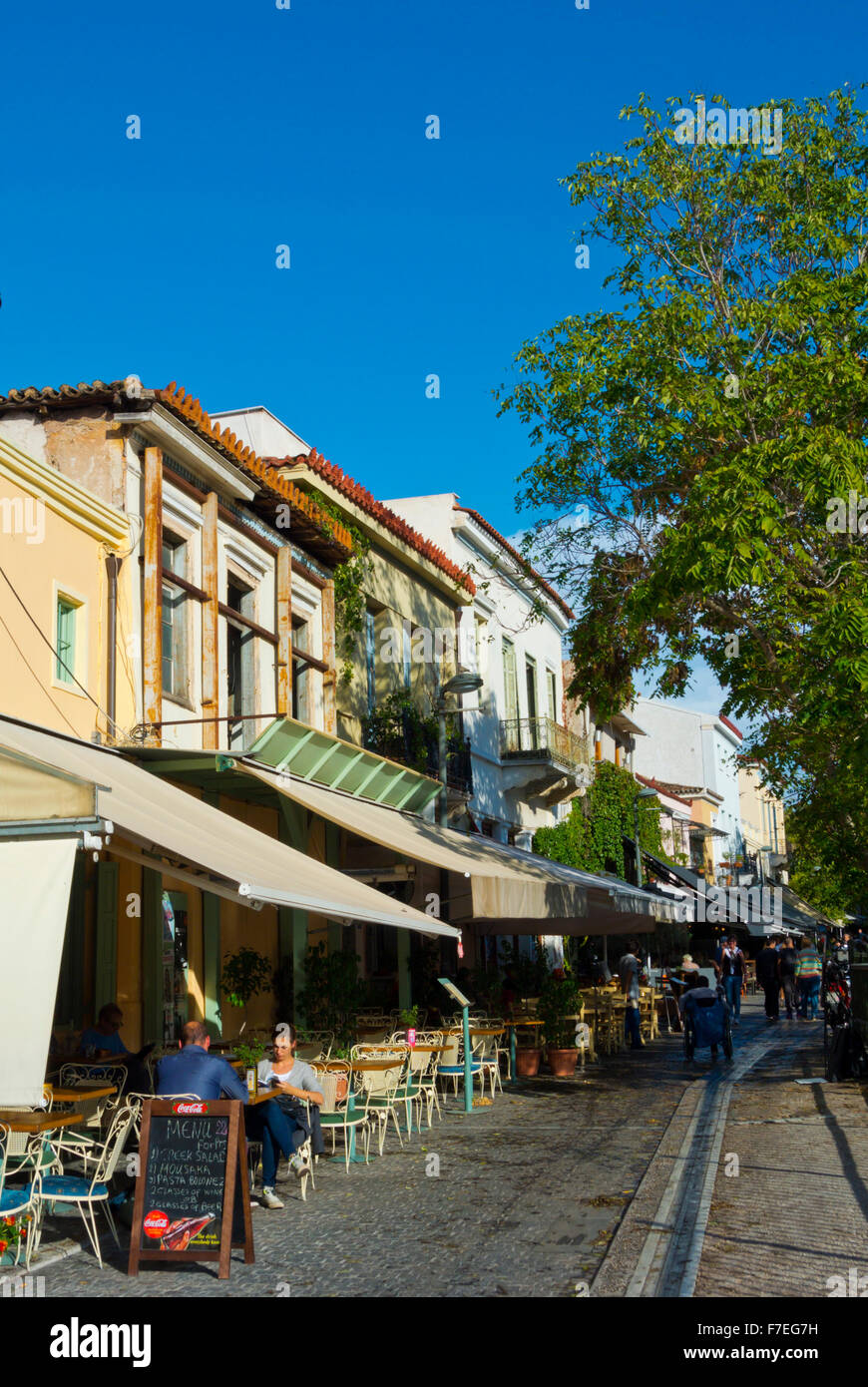 Athens greece sidewalk cafe hi-res stock photography and images - Alamy