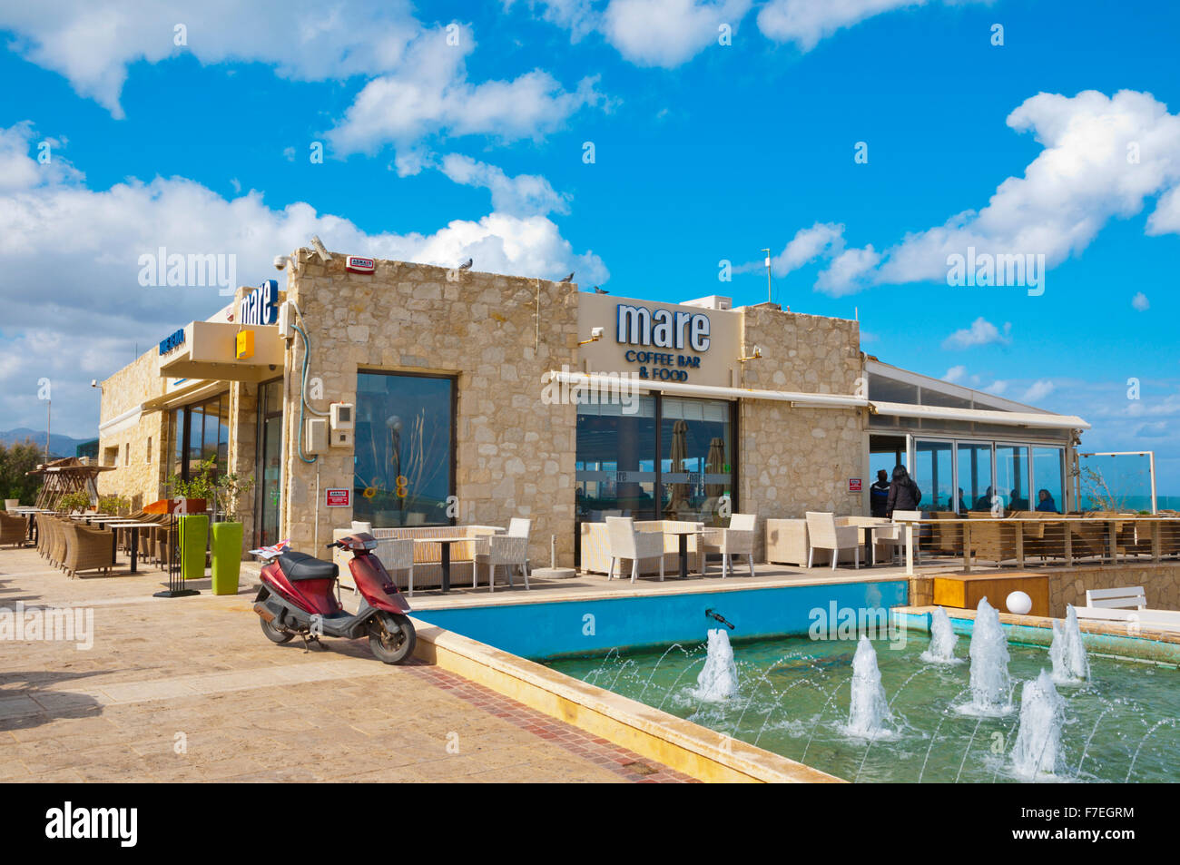 Cretan bar restaurant hi-res stock photography and images - Alamy