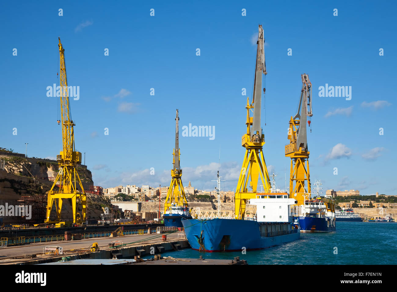 Ships in dry dock at Grand harbour (Malta Stock Photo - Alamy