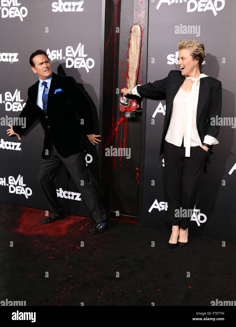 Lucy lawless ash vs evil hi-res stock photography and images - Alamy