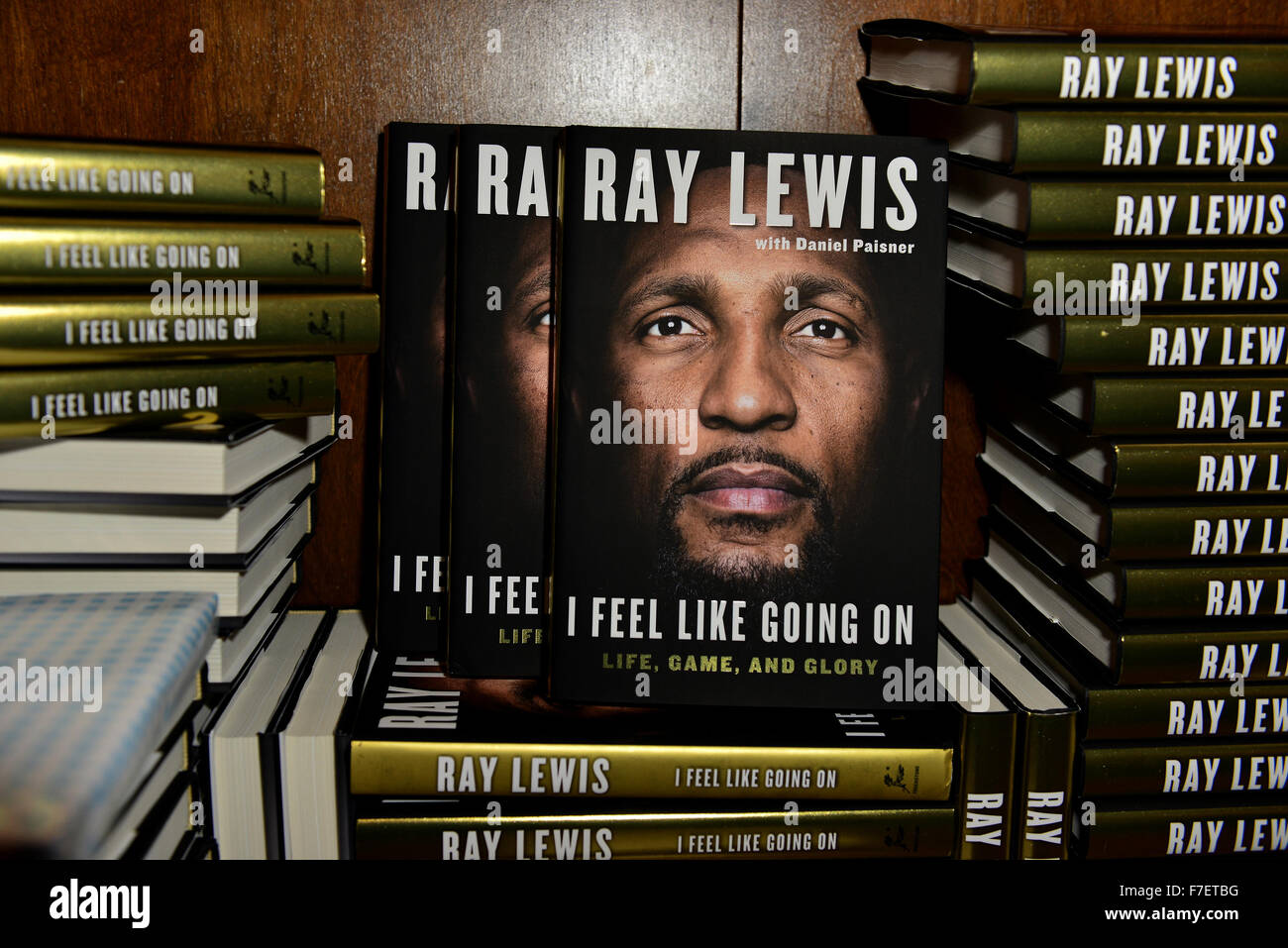 Ray Lewis signs copies of his book 'I Feel Like Going On: Life, Game ...