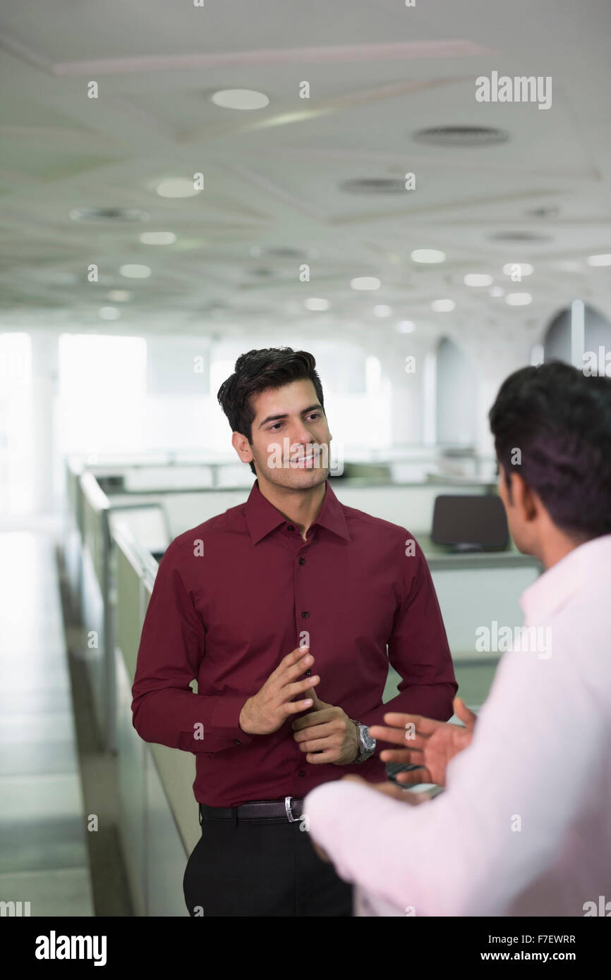 India two male colleagues hi-res stock photography and images - Alamy