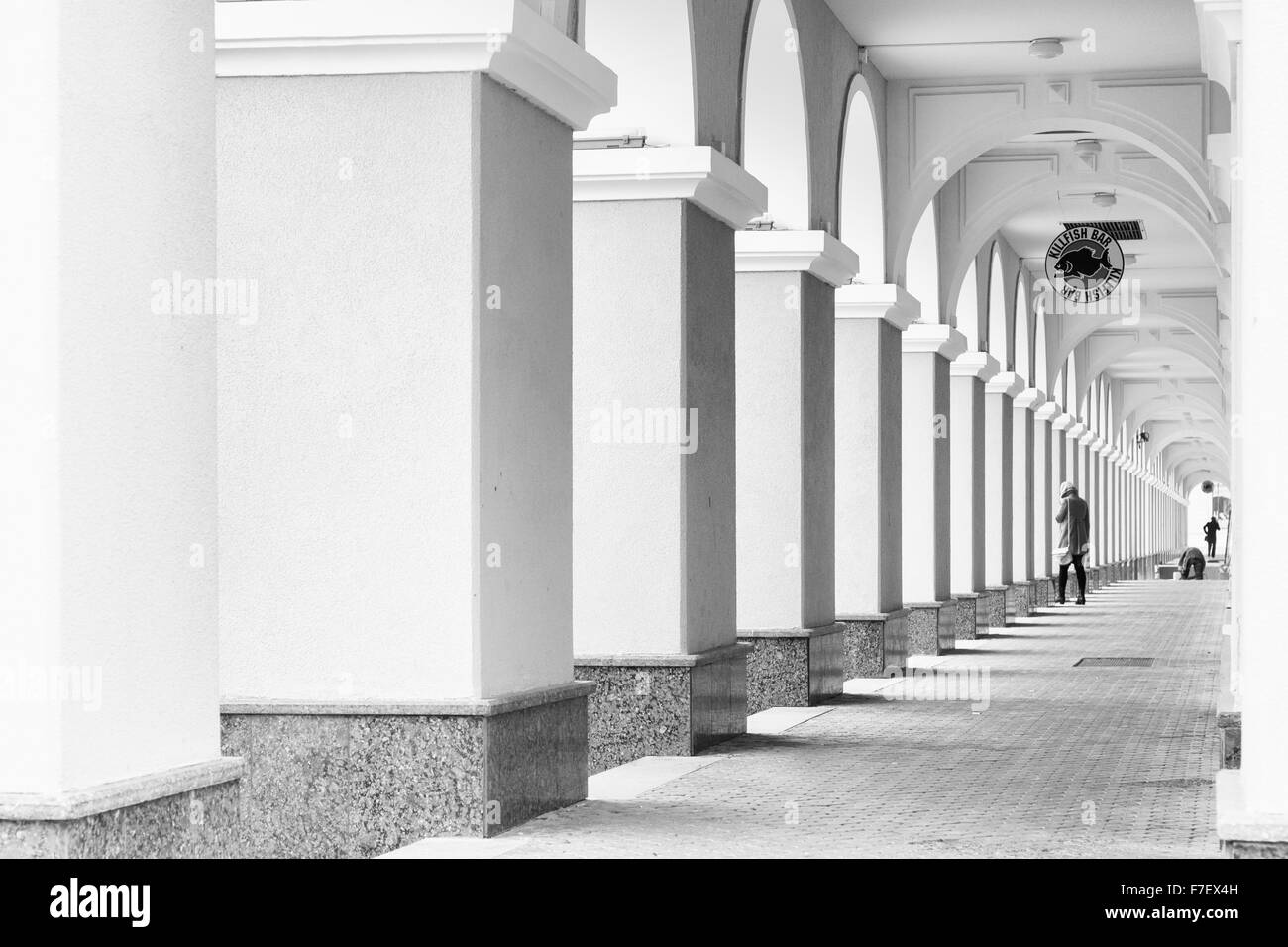 People disappear into the background of this diminishing perspective ...