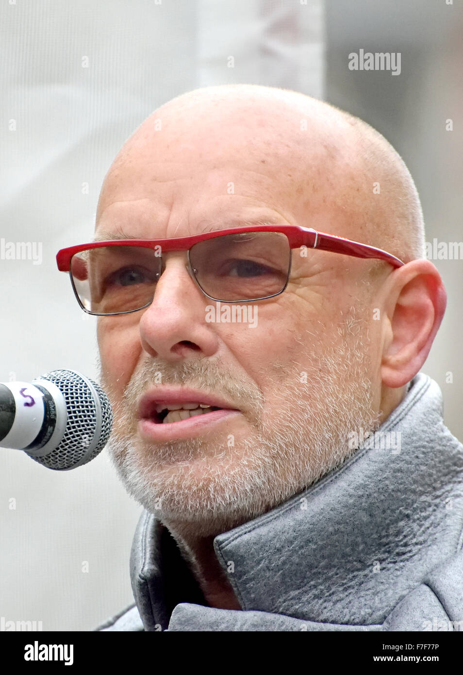 Brian eno hi-res stock photography and images - Alamy
