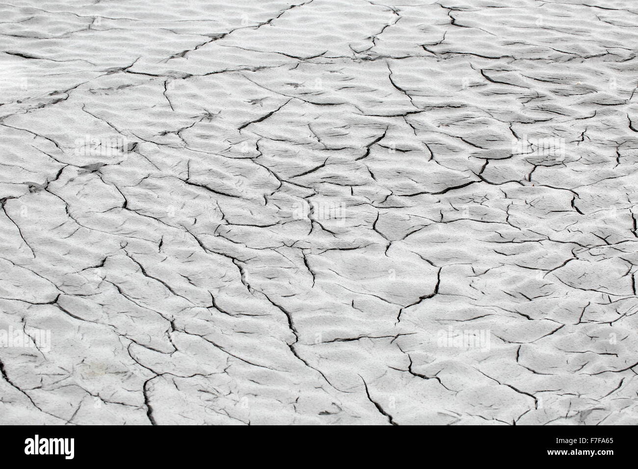 Land and water hi-res stock photography and images - Alamy