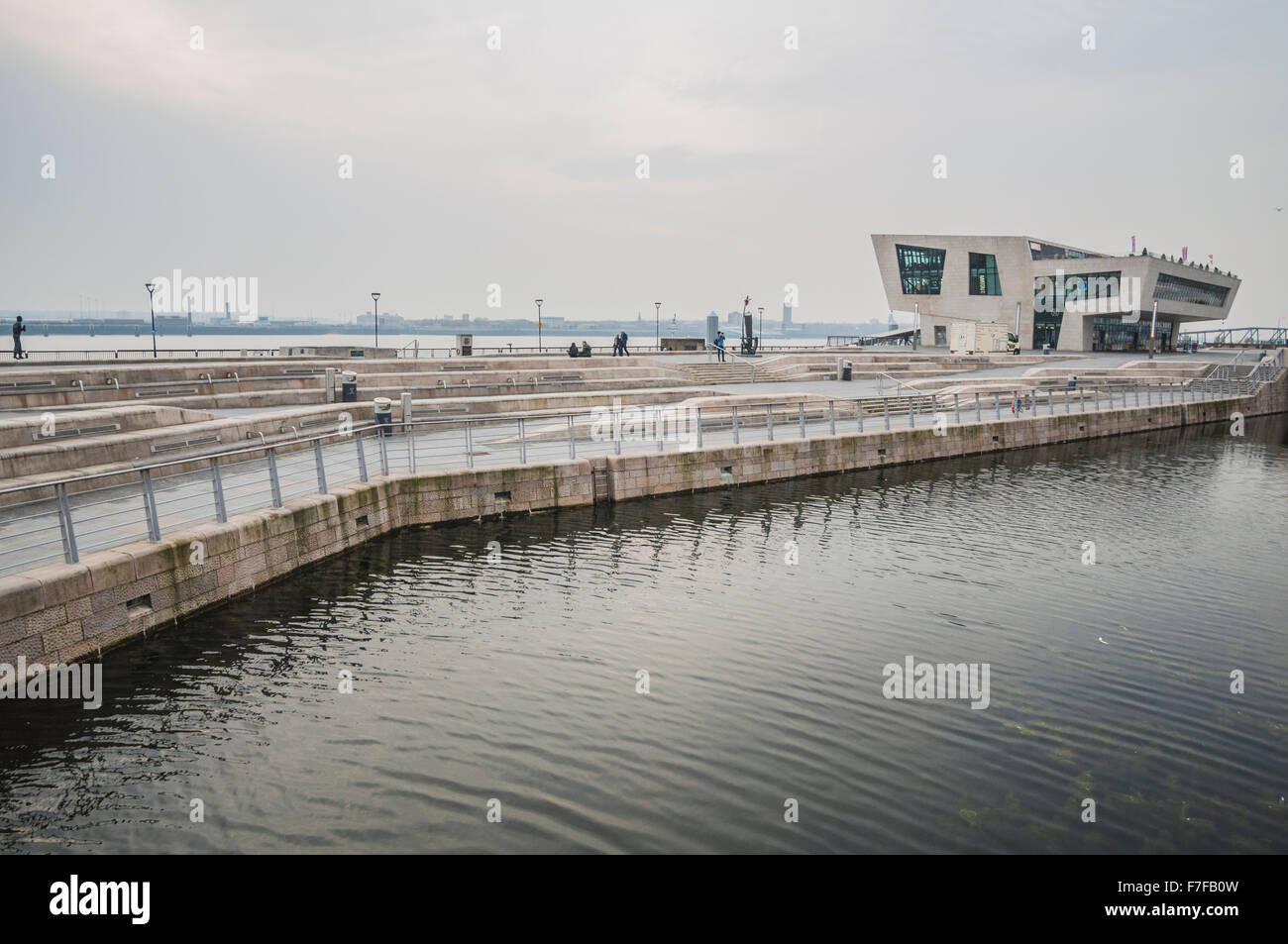 Pier head ferry hi-res stock photography and images - Alamy