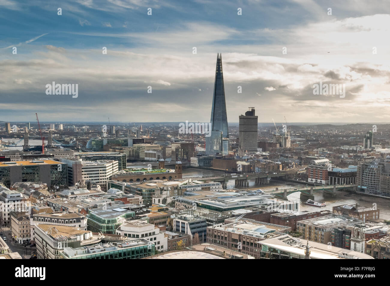 London landmarks hi-res stock photography and images - Alamy
