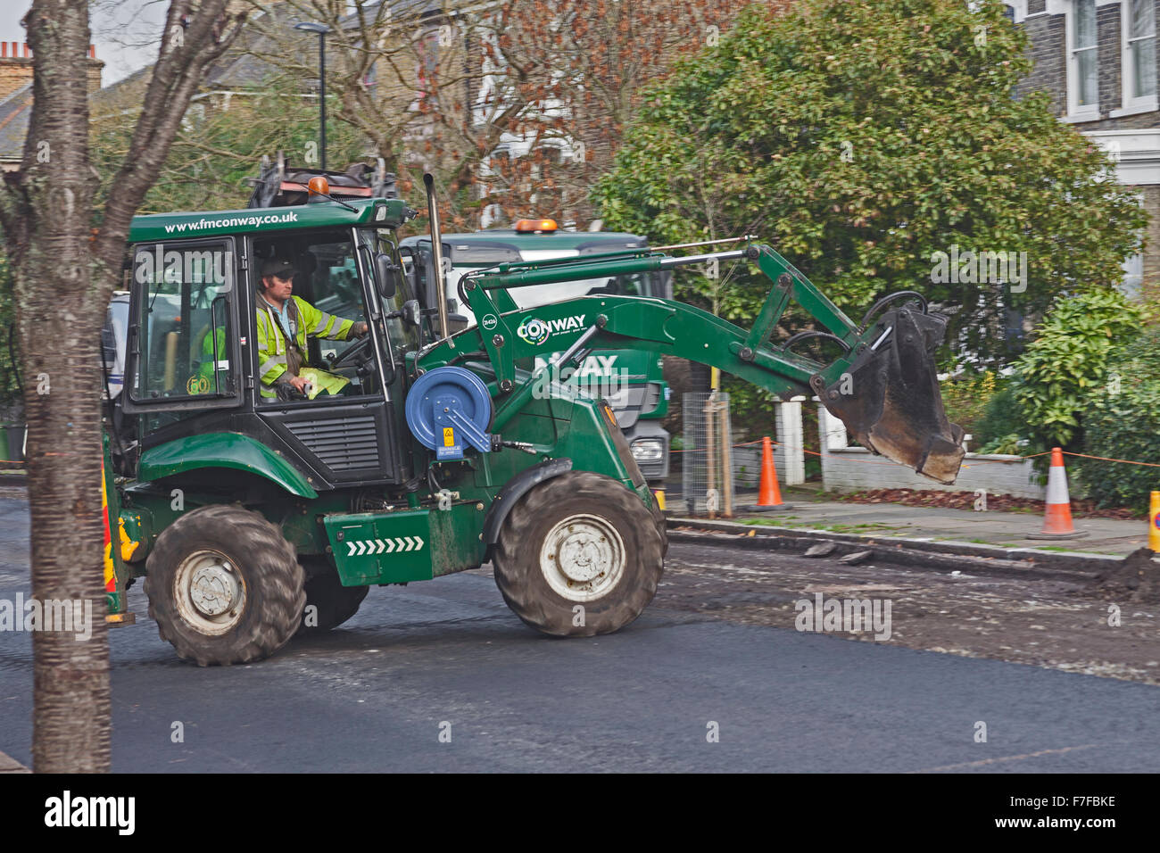 Road resurfacing hi-res stock photography and images - Alamy