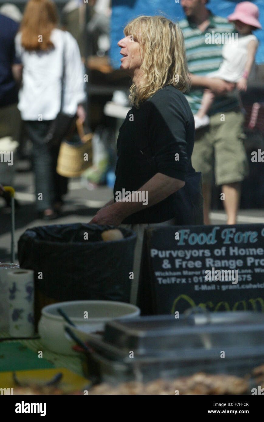 Status quo star hi-res stock photography and images - Alamy