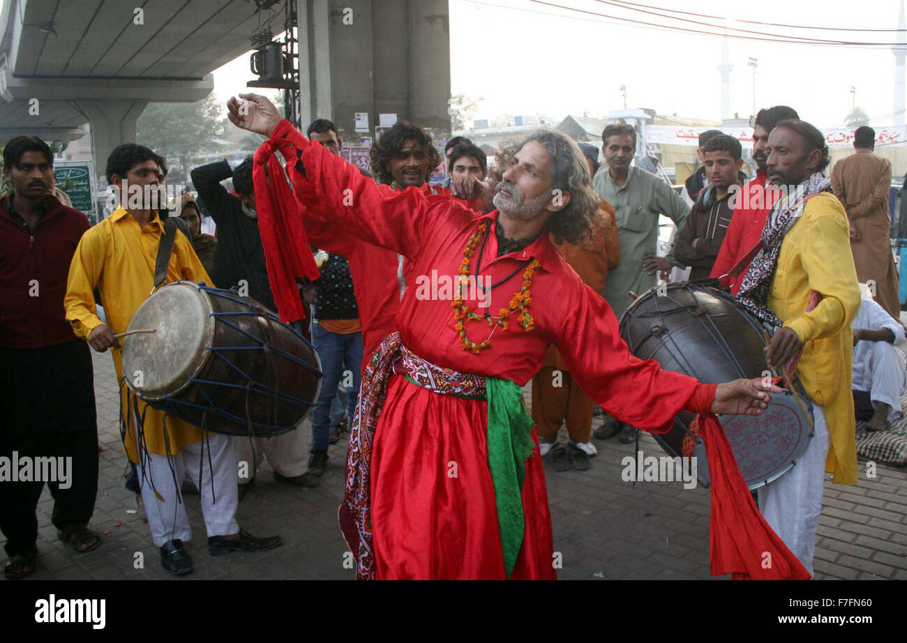 Dhamal dance hi-res stock photography and images - Alamy