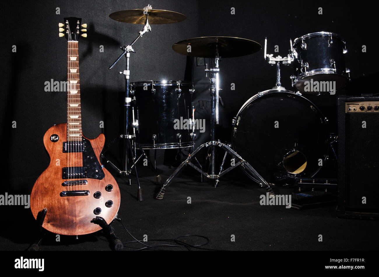 Set of musical instruments during concert Stock Photo - Alamy