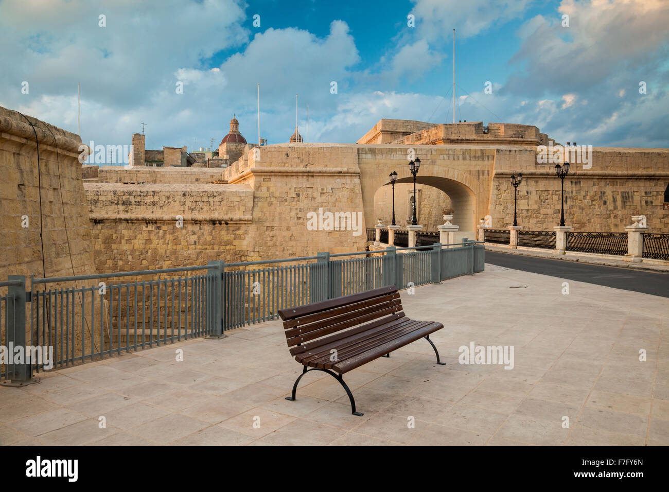 War museum hi-res stock photography and images - Alamy