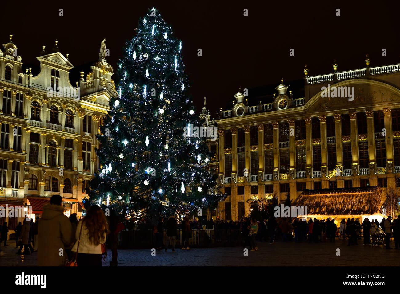 BRUSSELS, BELGIUM-DECEMBER 27, 2015: Illuminated Christmas tree on ...