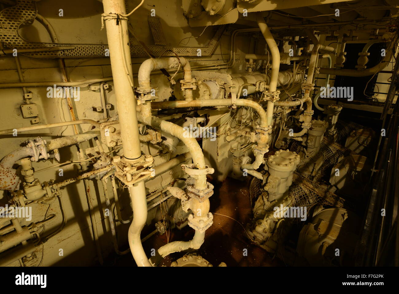 The engine room of the Queen Mary Liner Stock Photo - Alamy