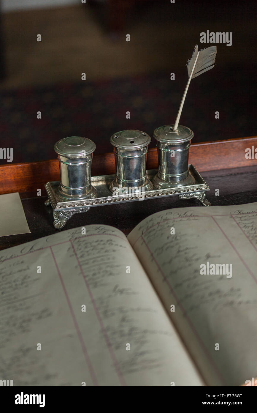 Old Writing Table Stock Photo - Alamy