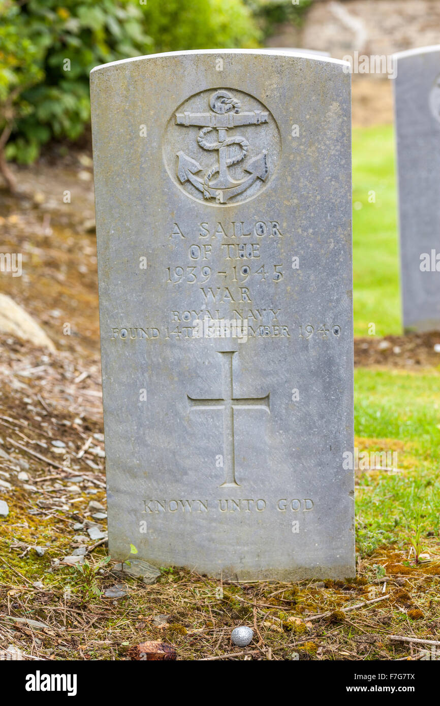 Royal navy graveyard hi-res stock photography and images - Alamy