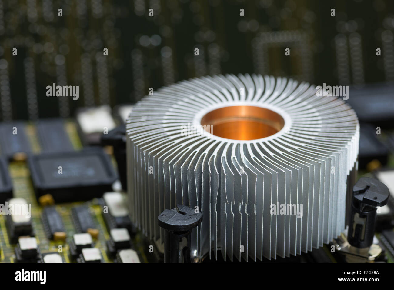 aluminum heat sink of super conductor high speed chip preventing ...