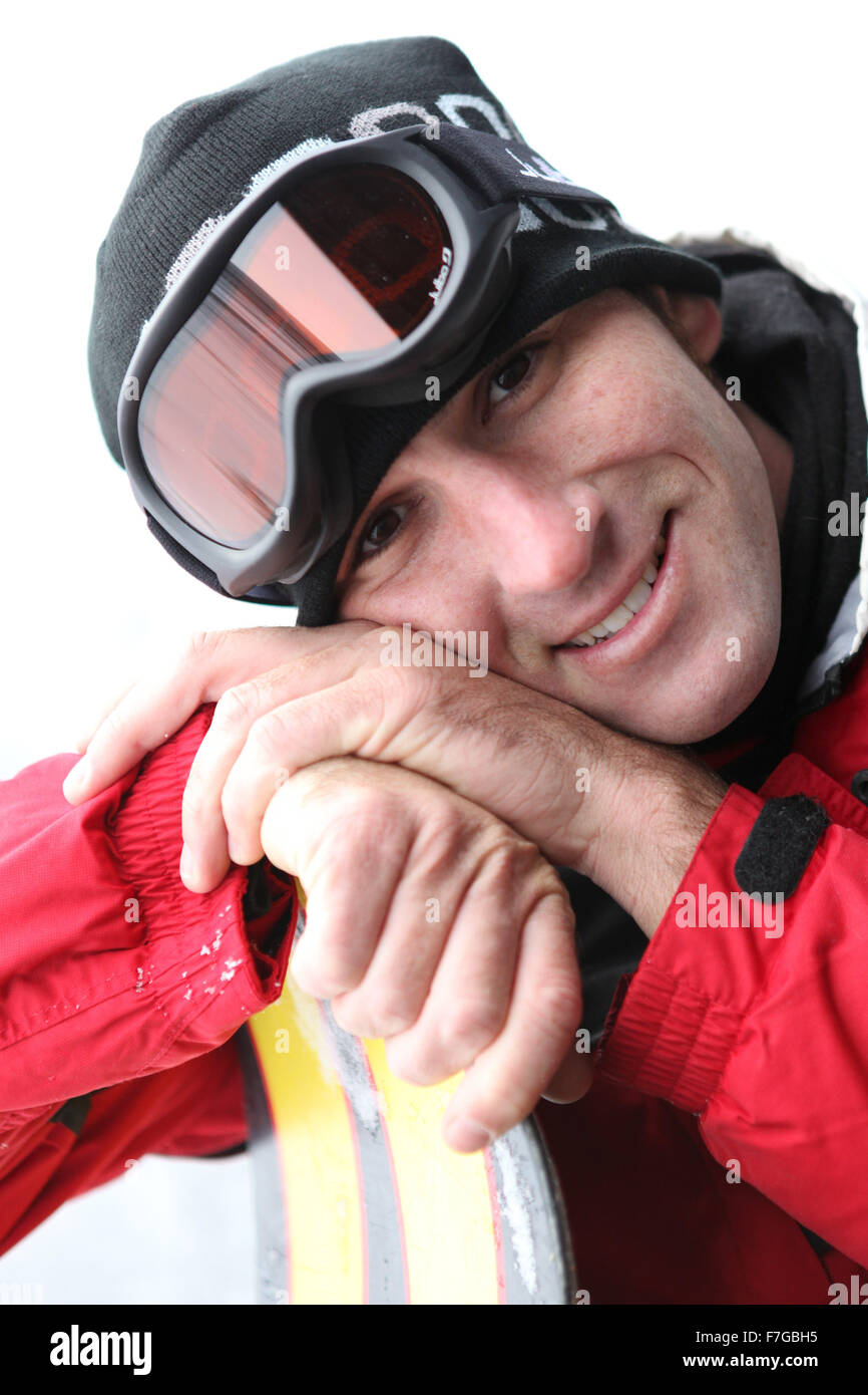 Portrait handsome male skier hi-res stock photography and images - Alamy