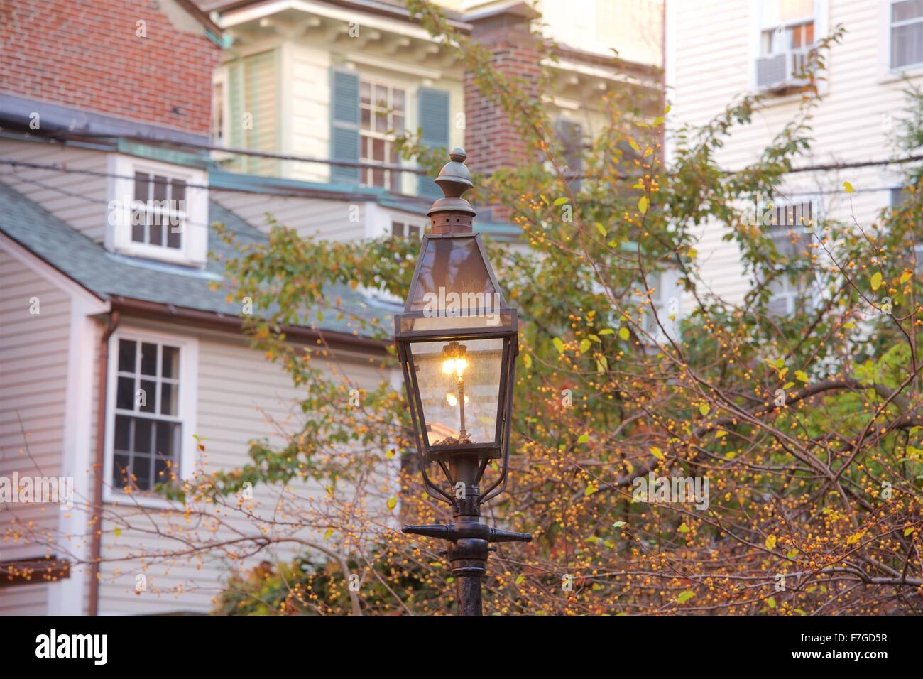 Autumn in the historic neighborhood of Beacon Hill, Boston ...