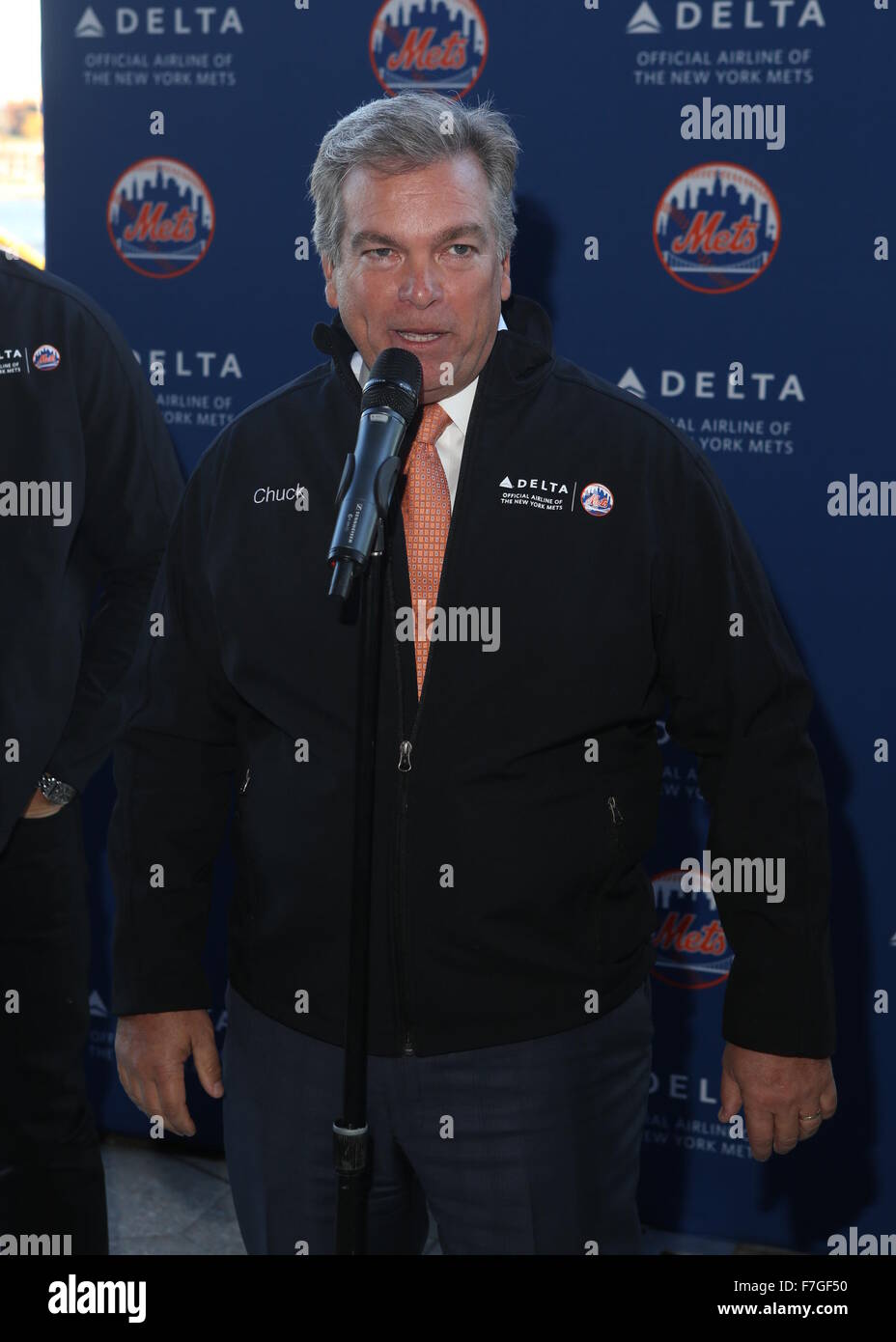 Comedian Jim Breuer and Mets legend Mike Piazza join the Delta Air ...